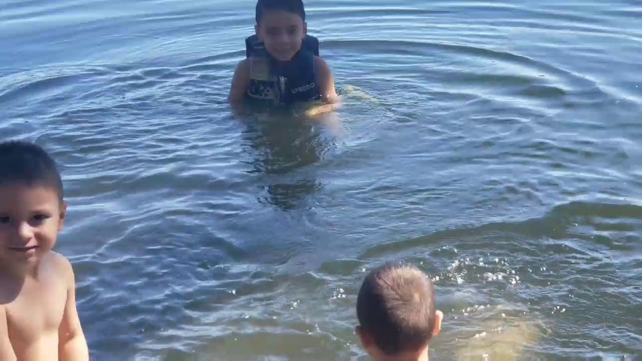 La Laguna de Apastepeque San Vicente El Salvador - YouTube