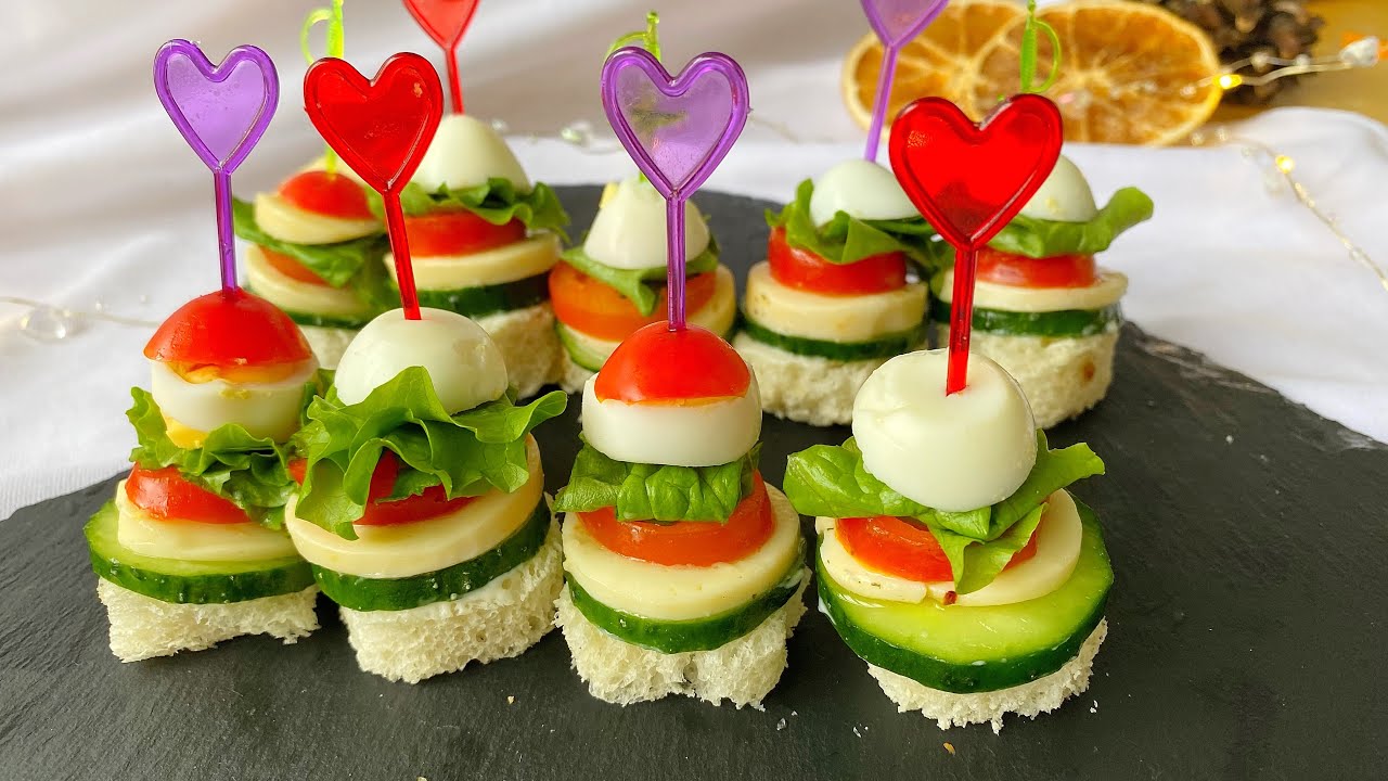 Канапе на НОВОГОДНИЙ стол/Мини БУТЕРБРОДЫ на шпажках - YouTube