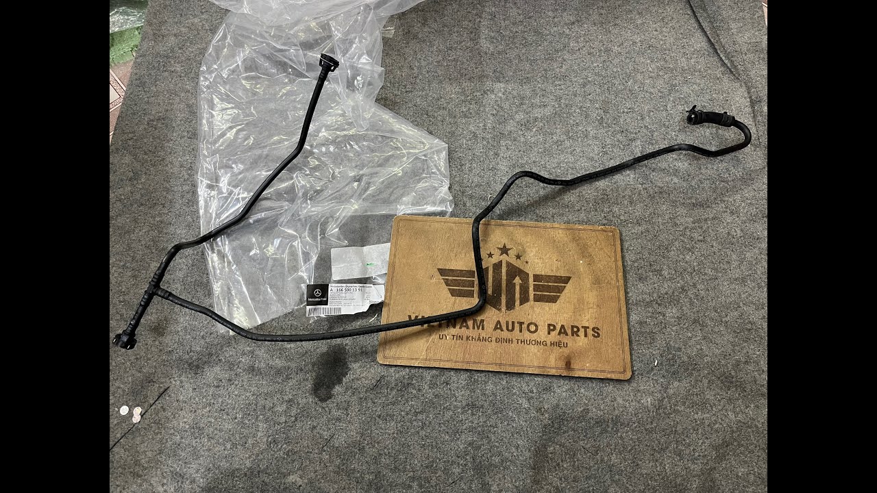 Phụ tùng mercedes chính hãng. Mã A1665001391 - 1665001391 Ống nước hồi ...