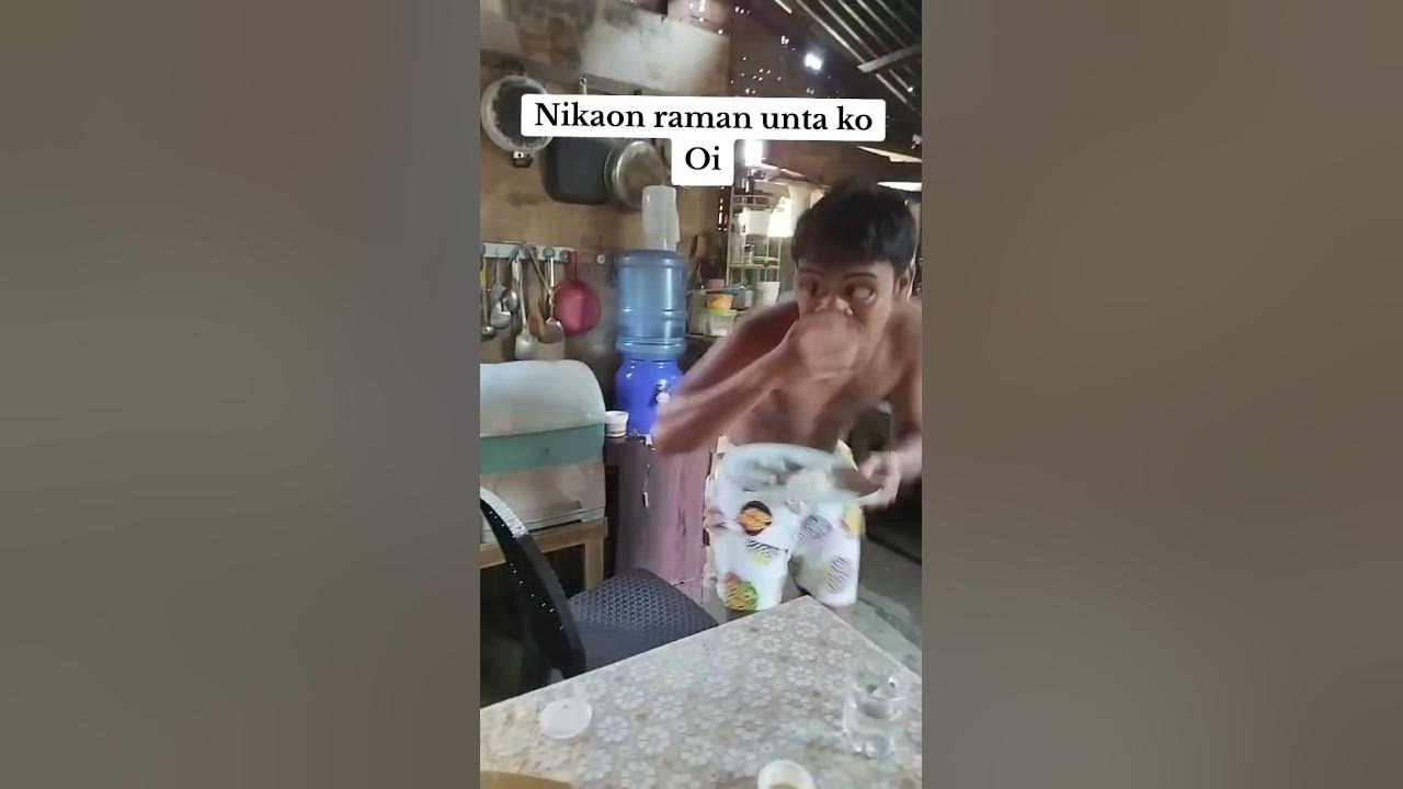 Kumakain Lang nman ako - YouTube