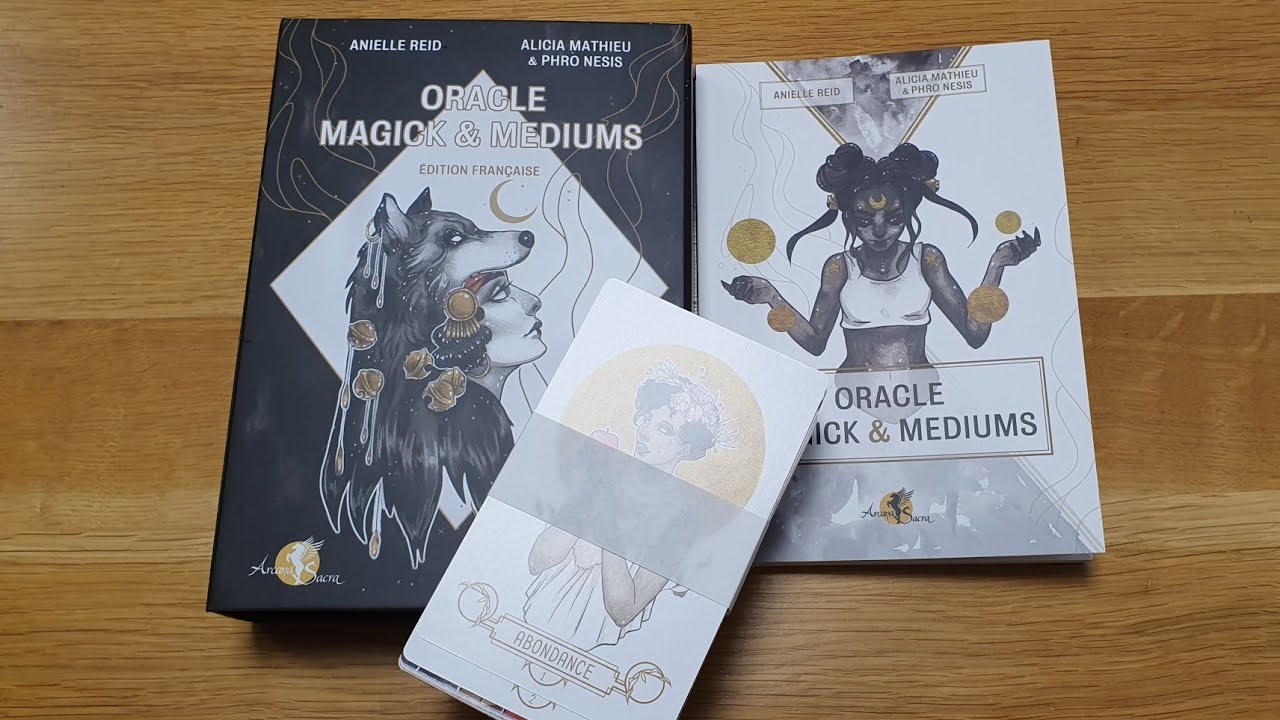 Présentation de l'oracle Magick & Mediums version française - YouTube