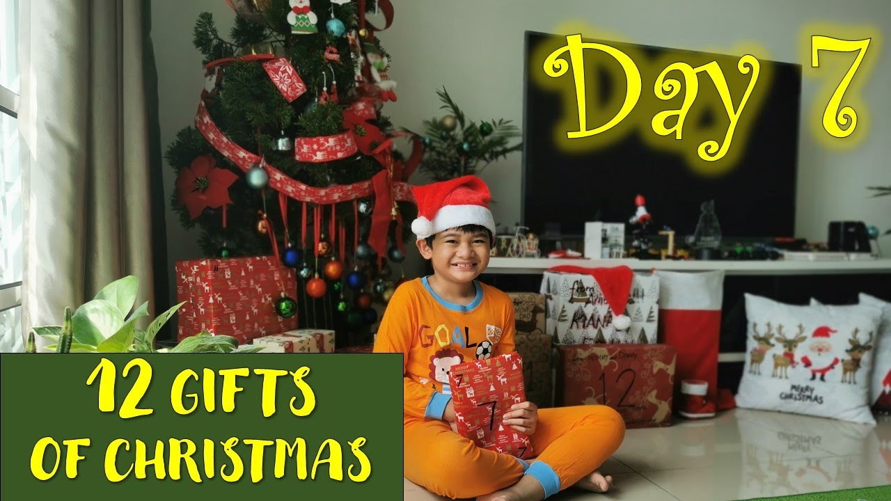 12 Gifts of Christmas | SURPRISE Gift Unboxing - DAY 7 - YouTube