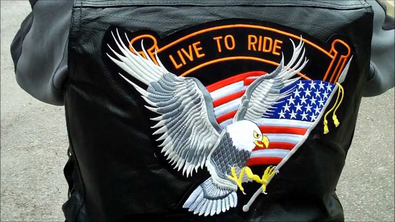 2000 HARLEY DAVIDSON SPORTSTER 883 BAGGER DRIVE BY - YouTube