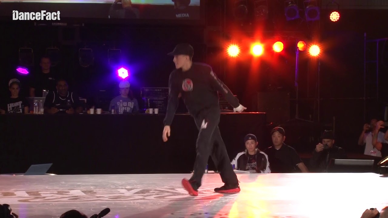 Bad Matty vs Axel WDSF世界ユースブレイキン選手権 BEST 8 - YouTube