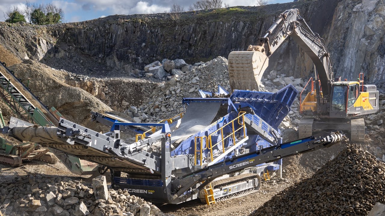 The New EDGE SCREENPRO S18 - YouTube