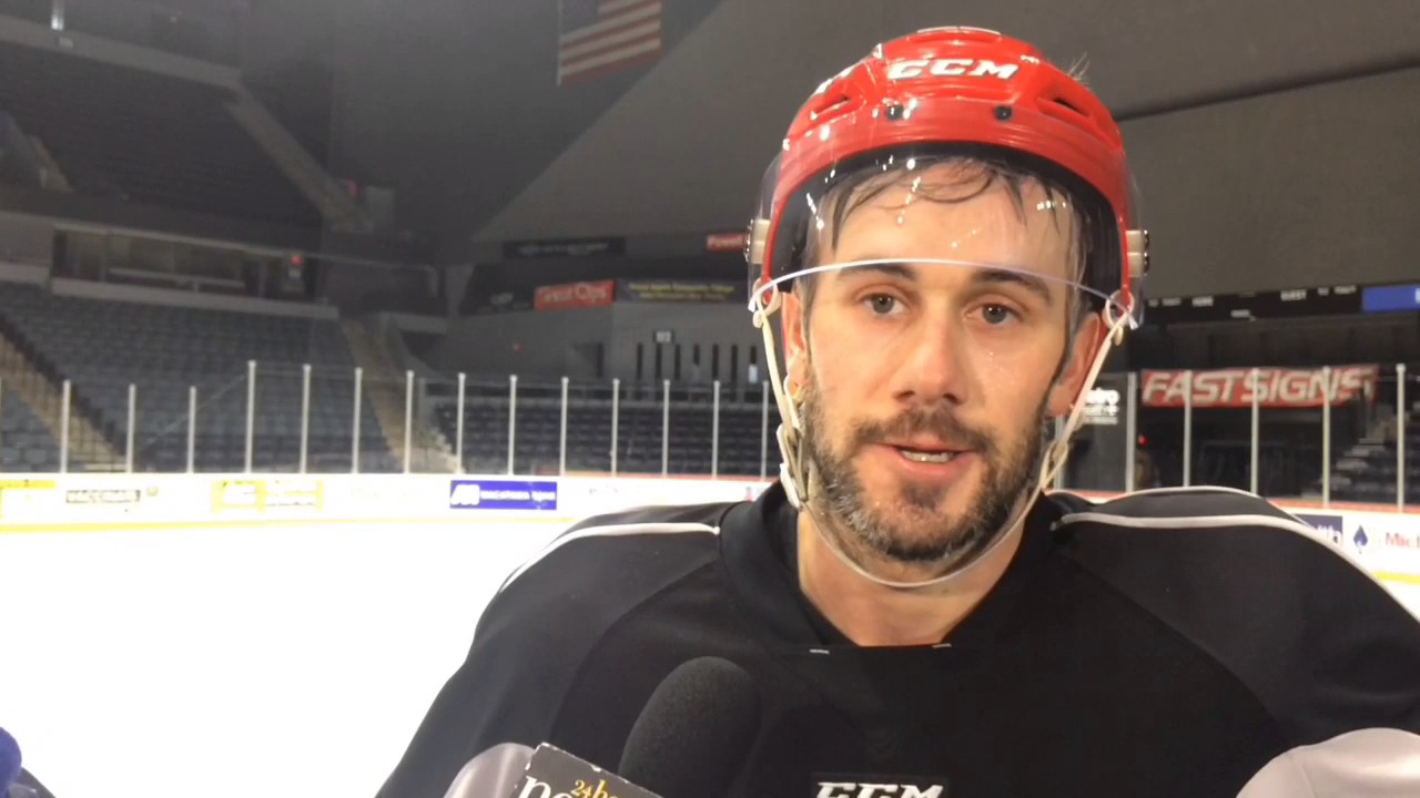 Former Red Wing Drew Miller first practice with Griffins - YouTube