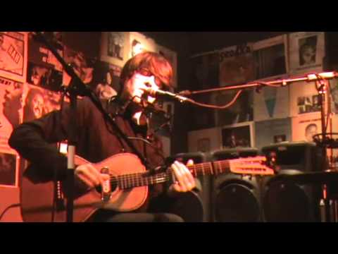 Tiny Legs Tim @ Foyer 1 - YouTube