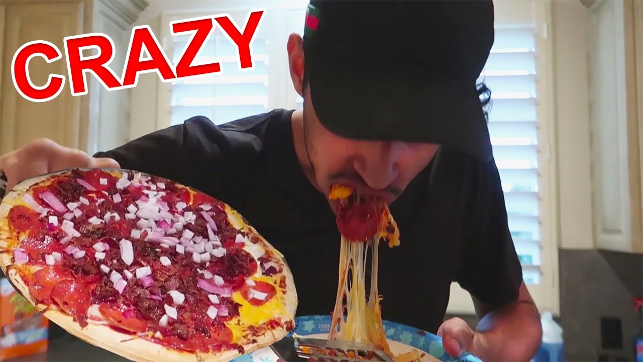 CRAZIEST PIZZA EVER (I MADE IT) - YouTube