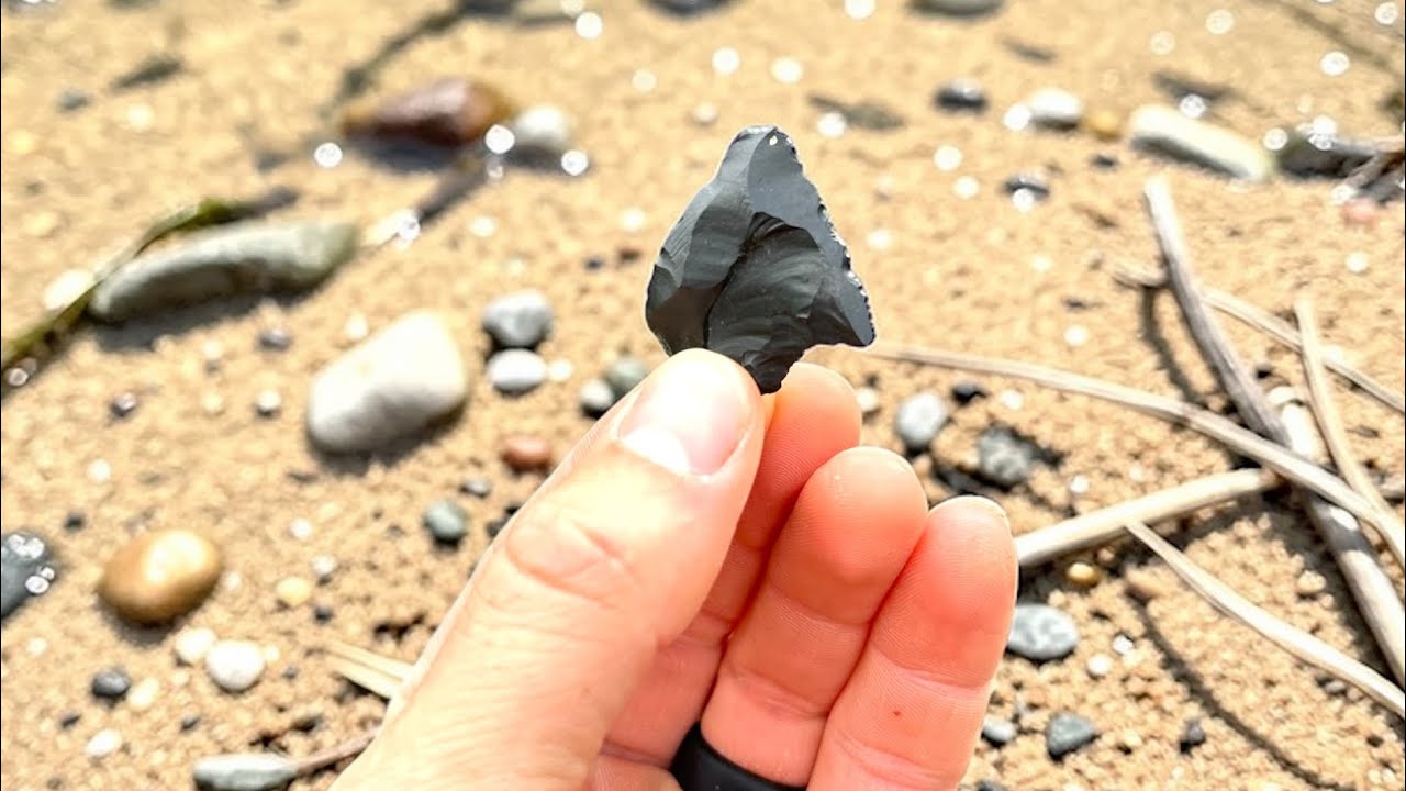 Obsidian Arrowhead River Artifacts Central TX - YouTube