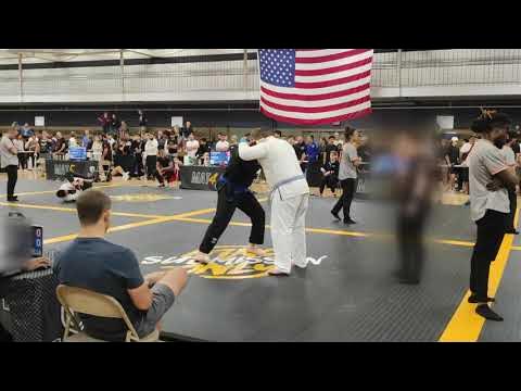 Grappling Industries CHICAGO | July 2023 | Adult Blue 230+lbs. | Match 1 - YouTube