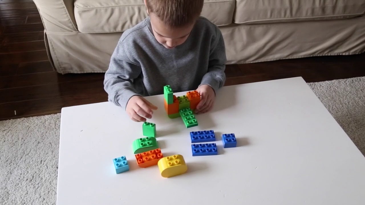 Play Ideas with LEGO DUPLO Bricks - YouTube