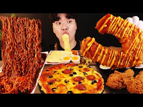 ENG SUB) ASMR MUKBANG FIRE Noodle & SAUSAGE & CHEESE PIZZA & Tteokbokki EATING SOUND ! (BULDAK)