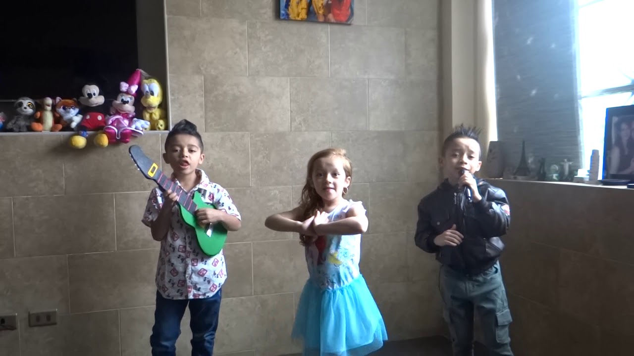 The triplets wonder - YouTube