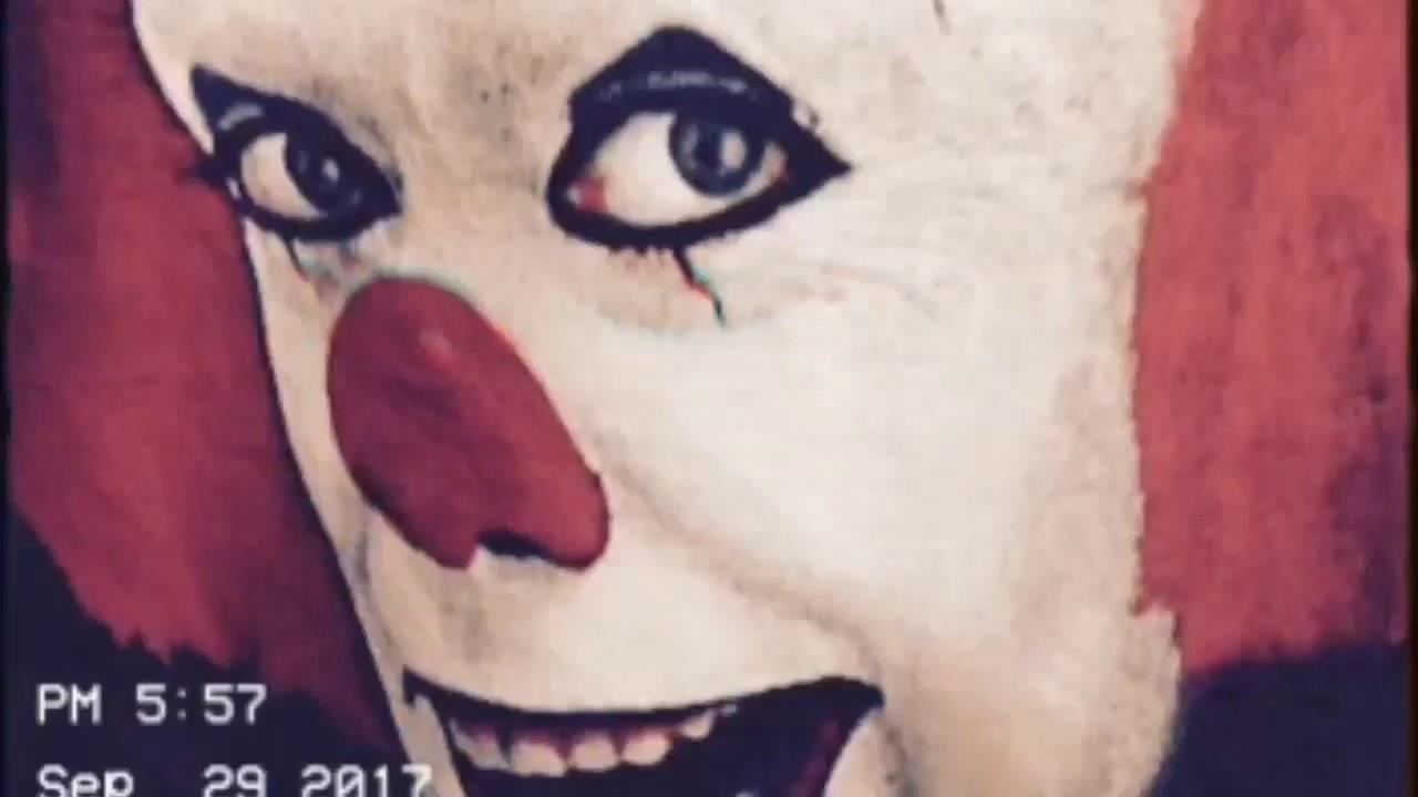 Calling Pennywise It The Clown Youtube