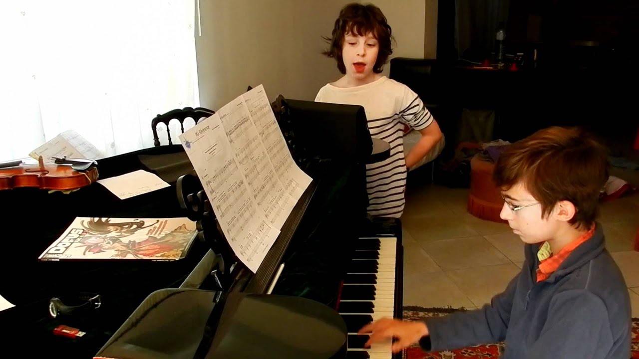 Léo Rispal ft. Paul Frémondière - Ma révérence - YouTube