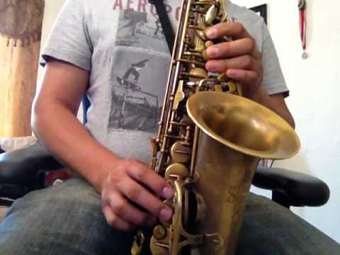 Leccion de Sax | Guadalajara | Pepe Guizar - YouTube