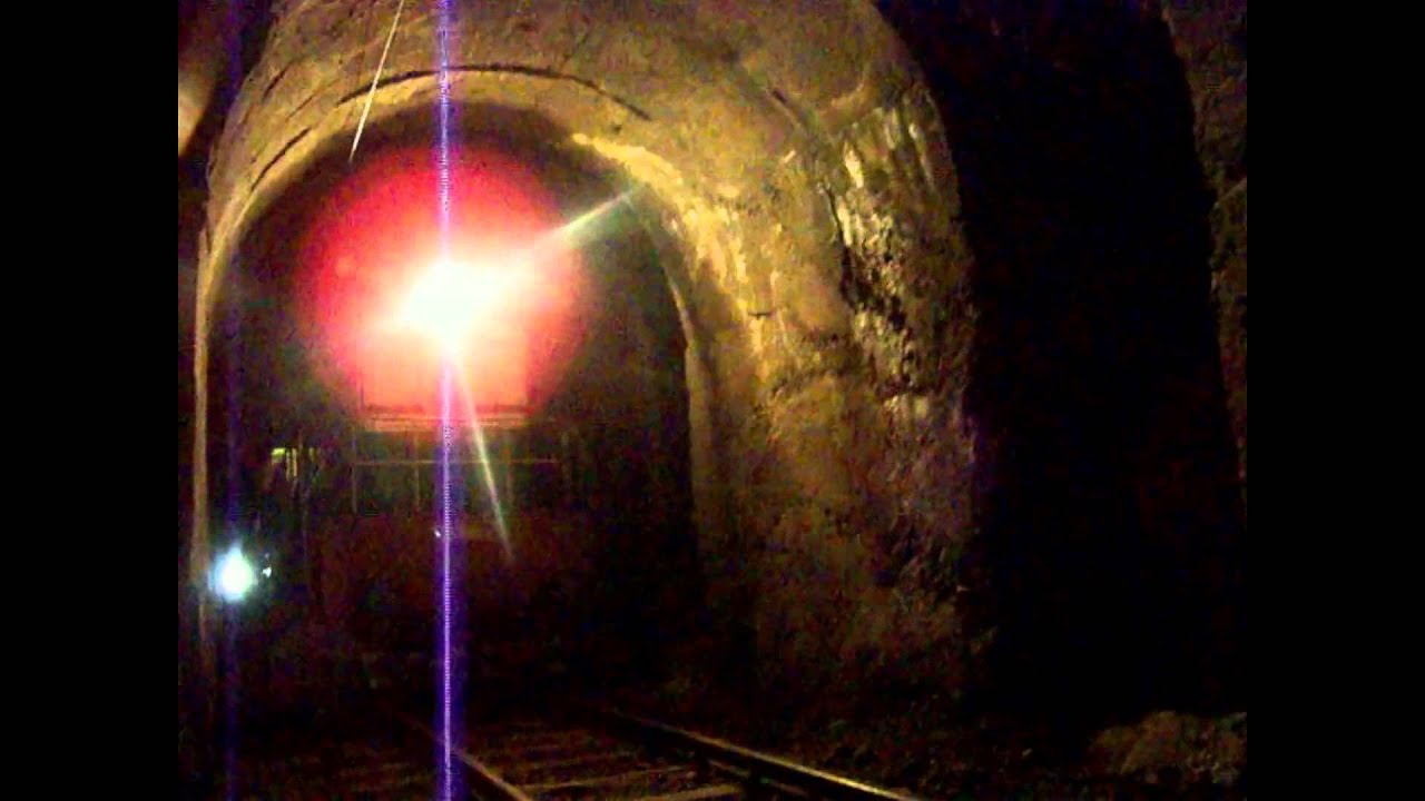 tren Elbasan tuneli mirakes 13-4-2015 - YouTube