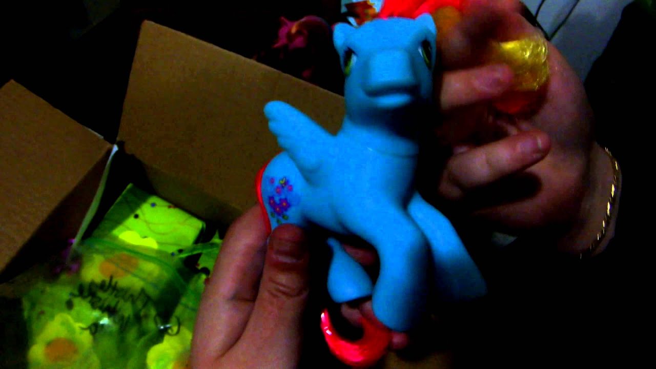 Regalo Amigo Invisible, my little pony para Okami Amaterasu - YouTube