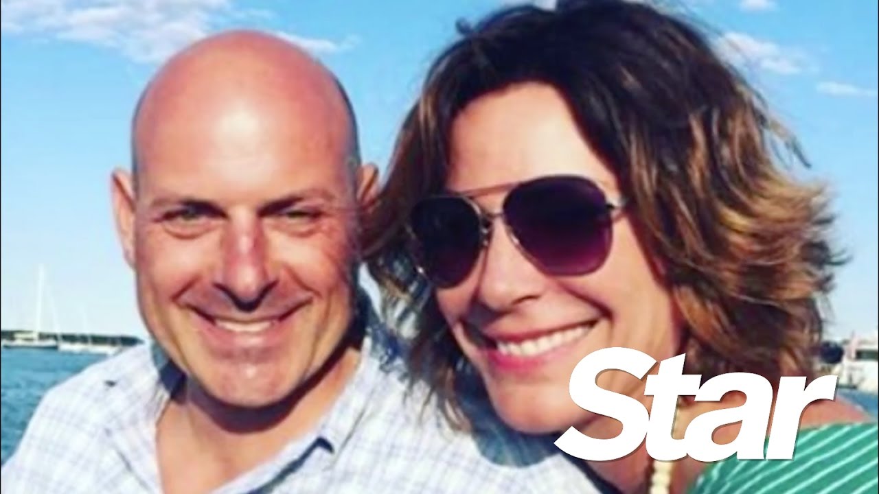 Luann de Lesseps Preps For Her Controversial NYE Wedding! - YouTube