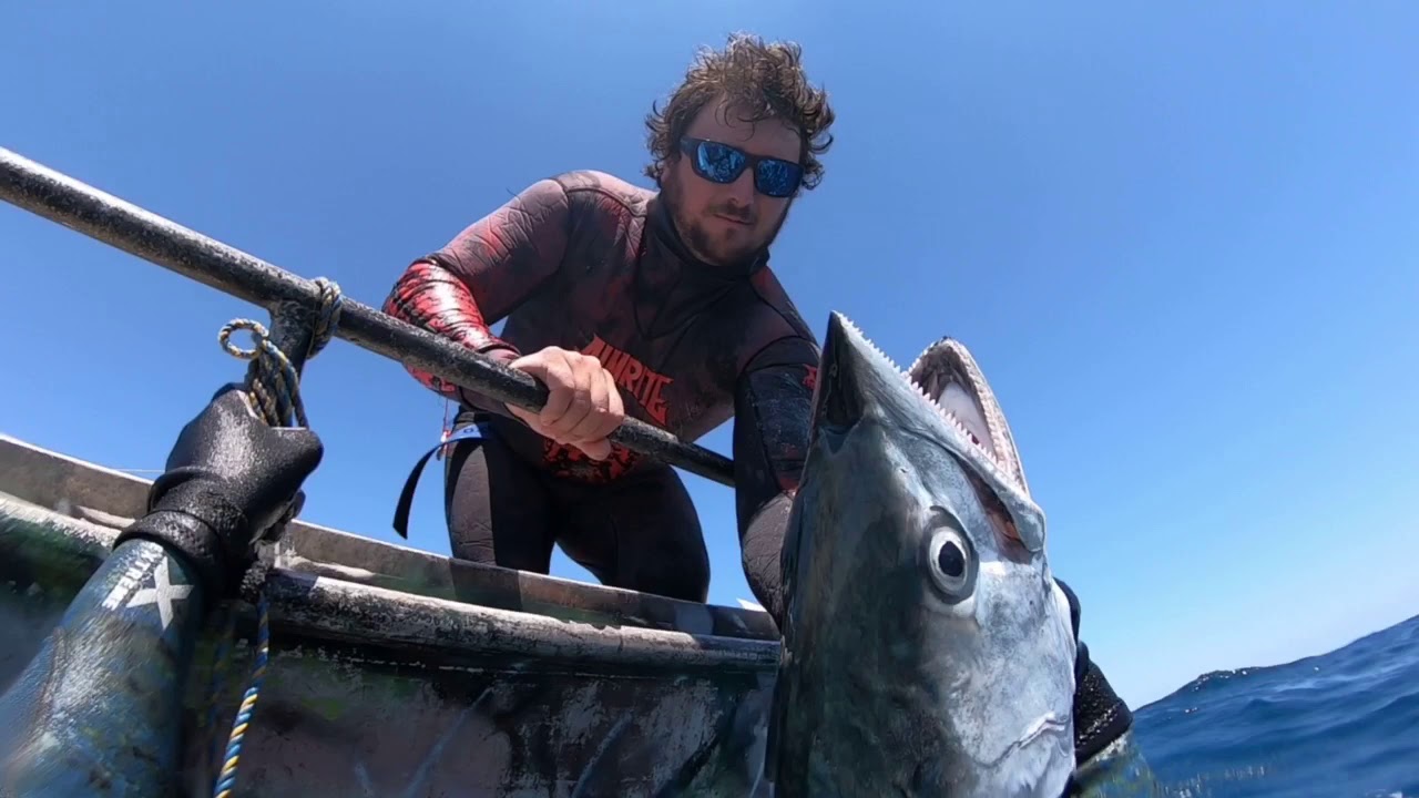 Spearfishing in North Western Australia - YouTube