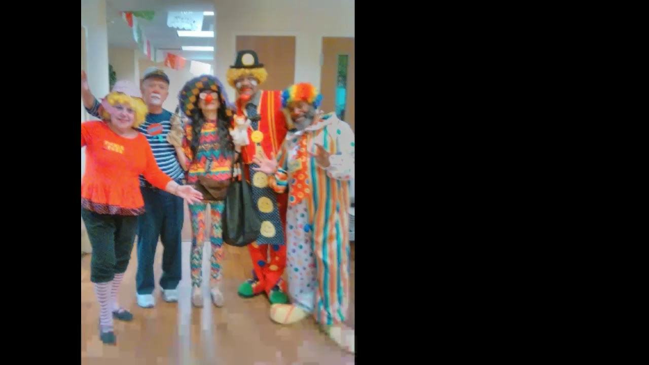 Clowning Around Medium - YouTube