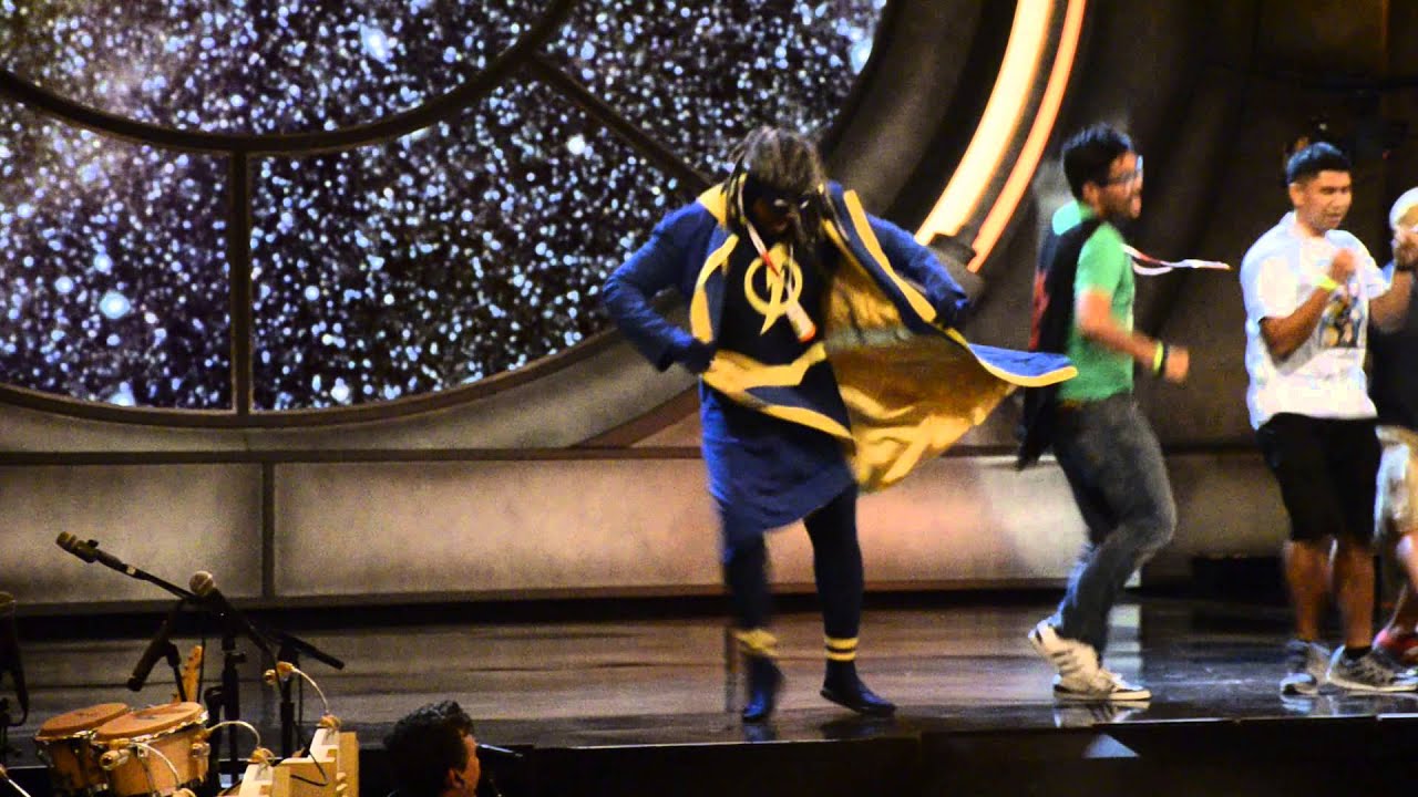 Conan audience dance competition - YouTube