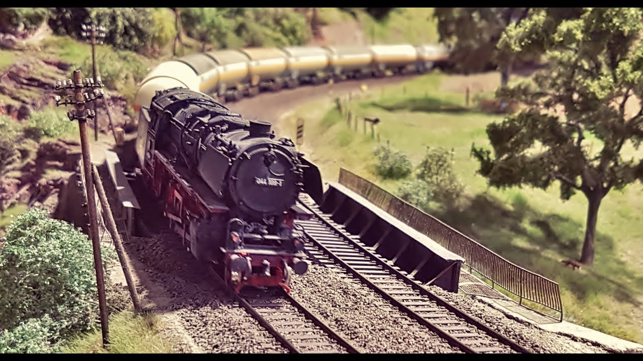Die Modellbundesbahn in Brakel - YouTube