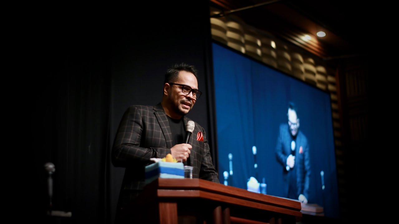 Pdt. Jesse Lantang - Diperbarui Terus-menerus - YouTube