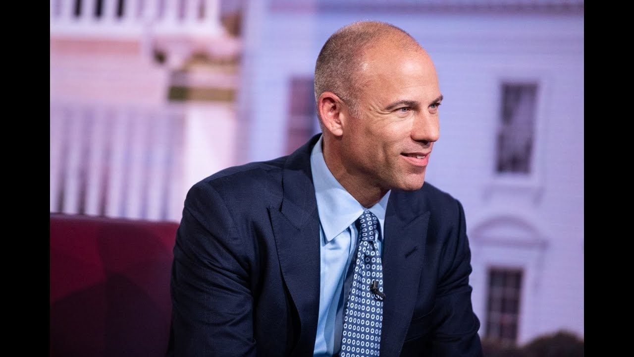 Michael Avenatti and Vegas political talk show host Pat Casale talk ...