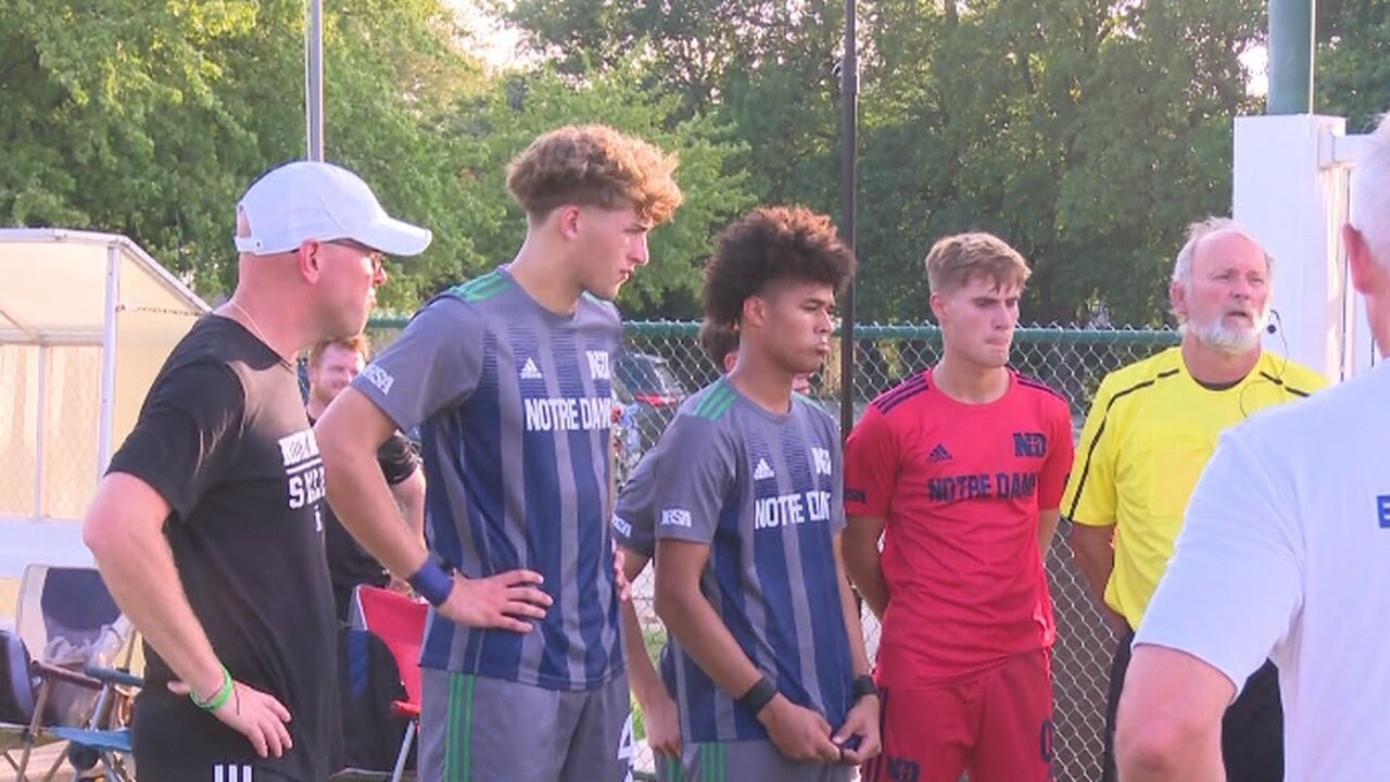 Peoria Notre Dame soccer led by dynamic defensive duo - YouTube