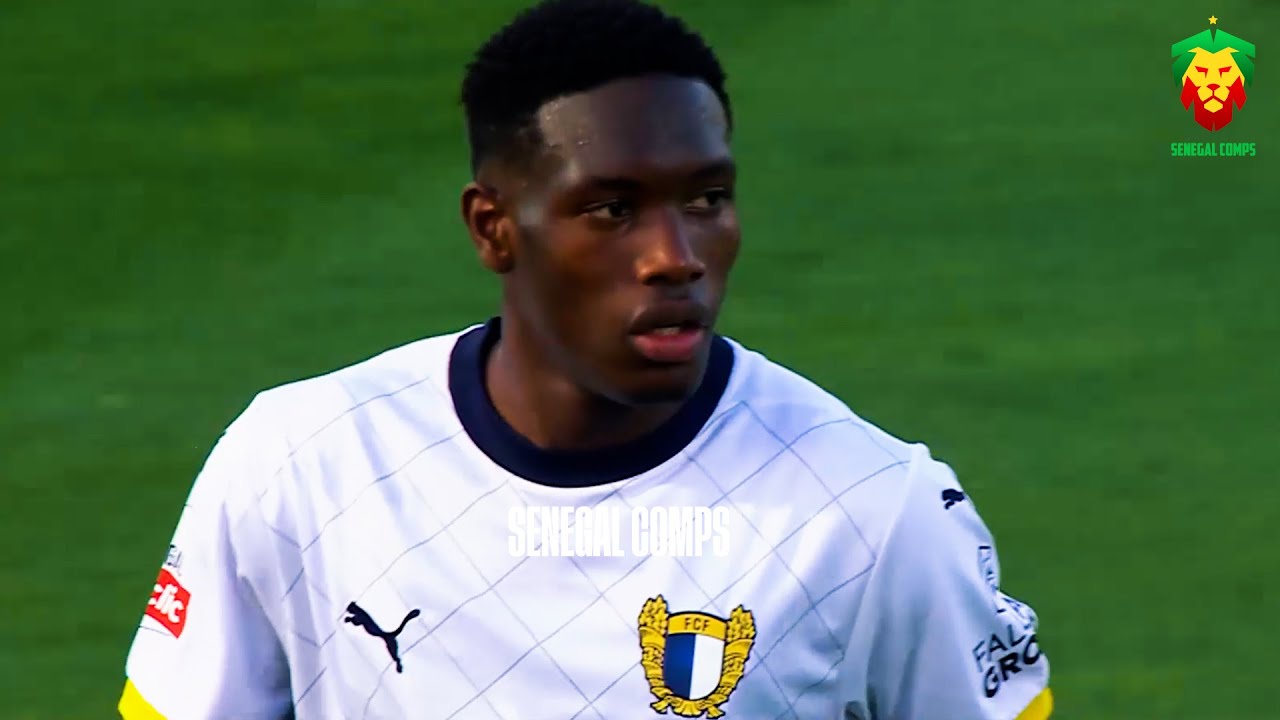 Ibrahima Ba vs Casa Pia | Première titularisation - YouTube