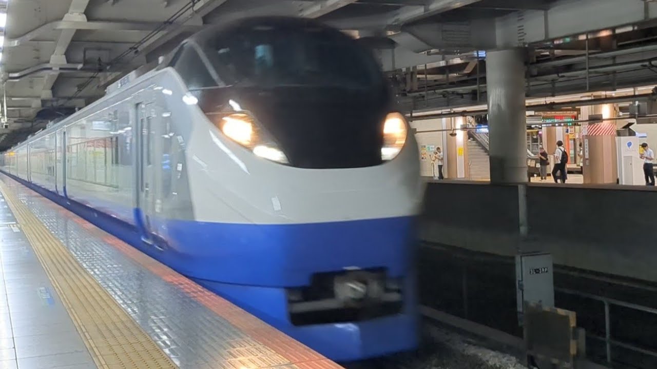 特急ひたち26号 品川行 E657系 K-1編成 北千住駅通過 - YouTube