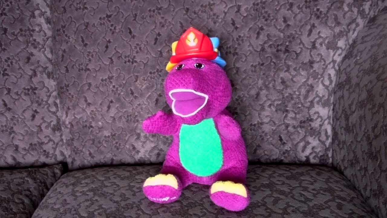 SILLY HATS BARNEY THE DINOSAUR SINGS - YouTube