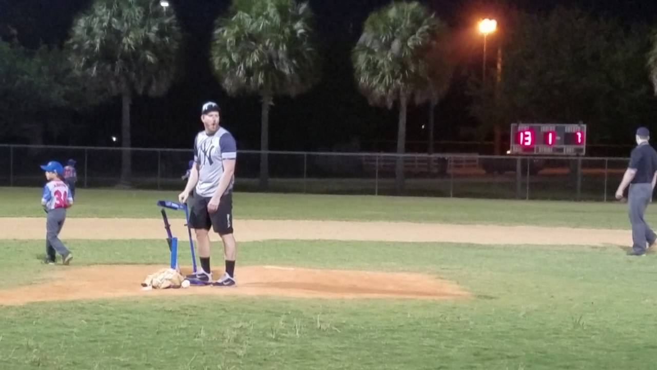 Chase's 2nd Home Run of game 5/10/2016 - YouTube