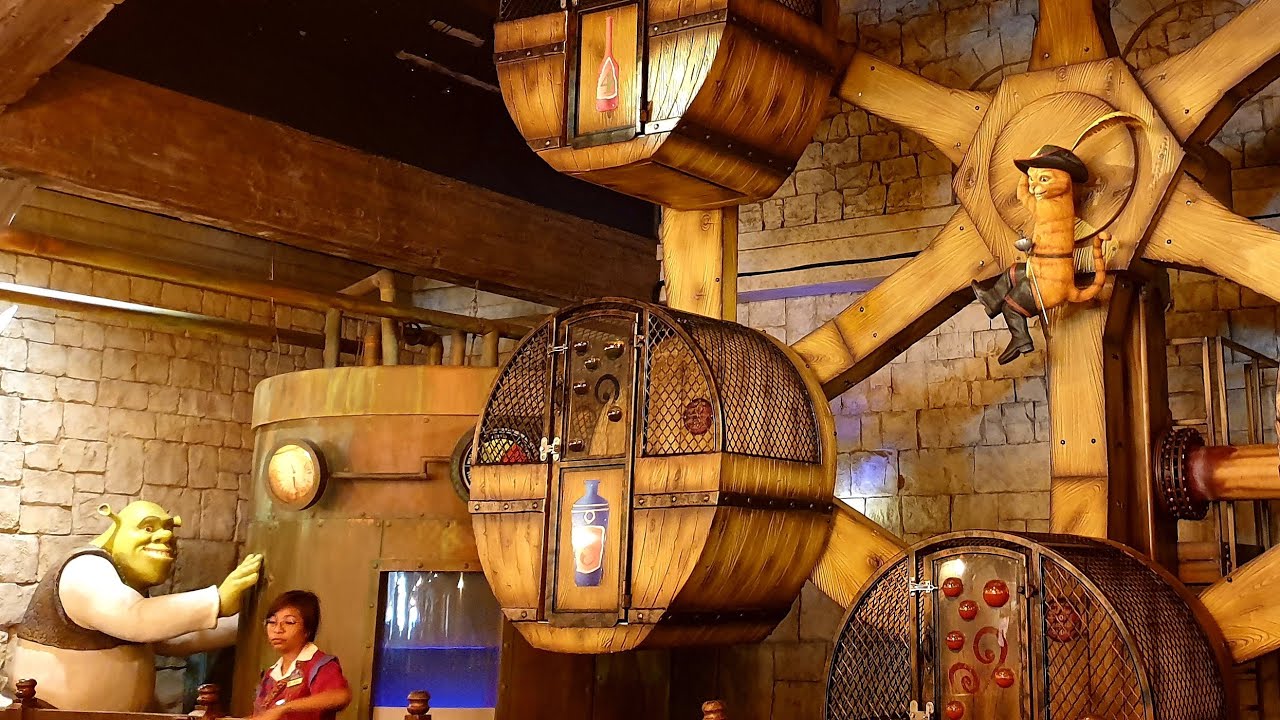 Magic Potion Spin Ride Universal Studios Singapore Shreks Far Far Away ...