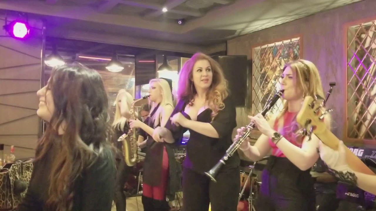 ΣΑΜΙΟΥ ΜΑΡΊΑ ΓΥΝΑΙΚΕΊΑ ΥΠΌΘΕΣΗ ΣΤΗ ΠΤΟΛΕΜΑΪΔΑ ΣΤΟ ΔΊΦΩΝΟ ΚΑΦΈ 11ΦΕΒ ...