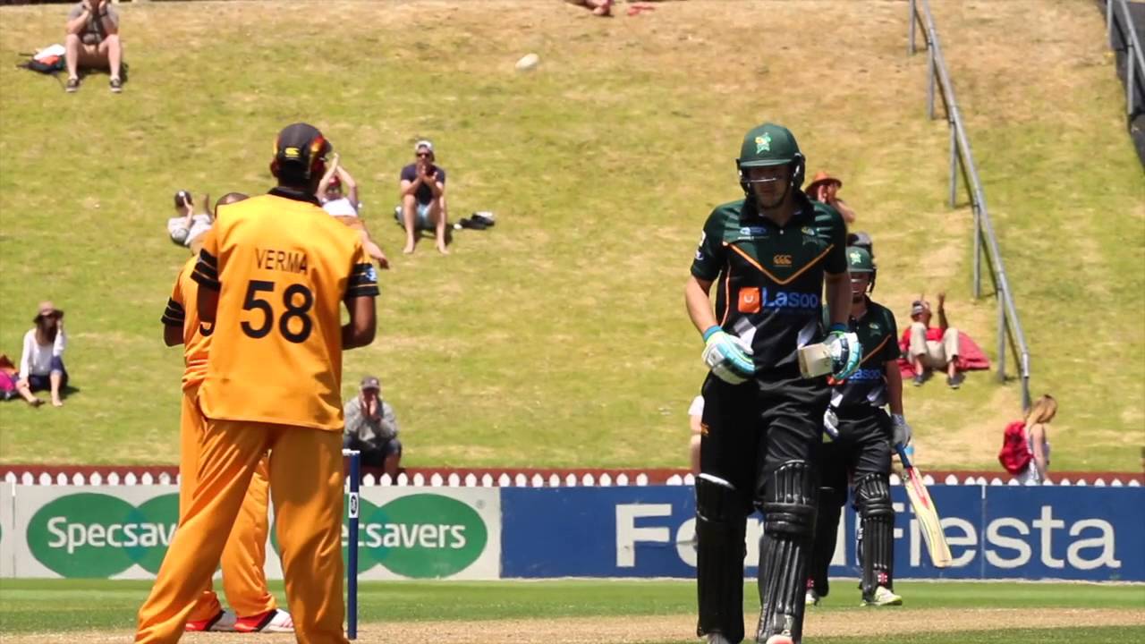 George Worker scores his seventh Ford Trophy ton at the Basin - YouTube