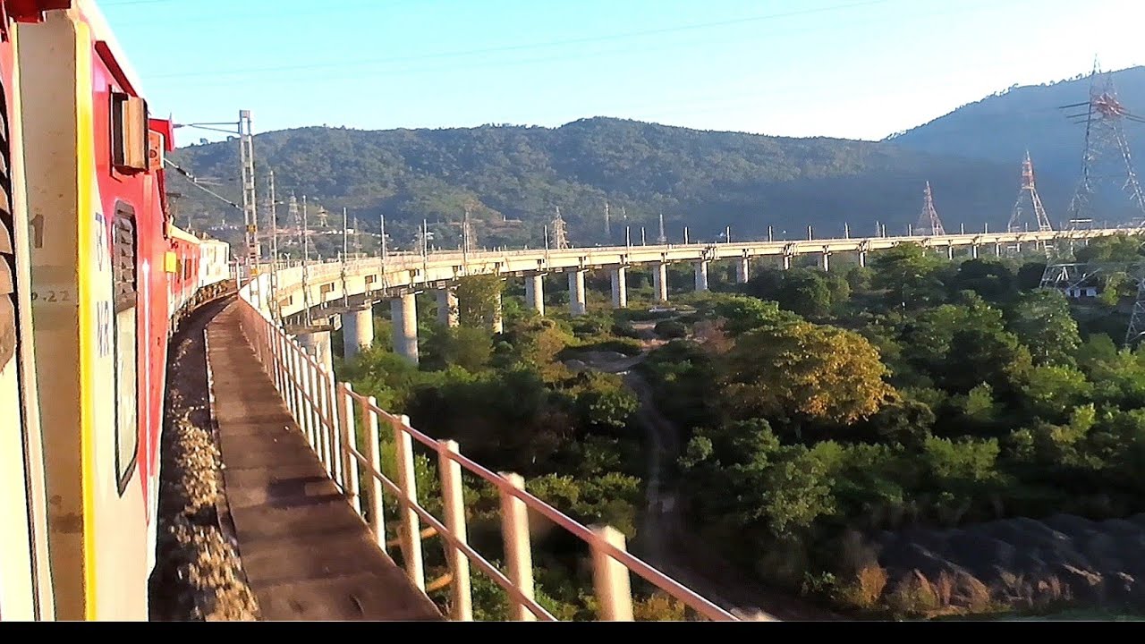 सबसे खूबसूरत रेलवे मार्ग / Highest Railways Bridge Katra to jammu tawi ...