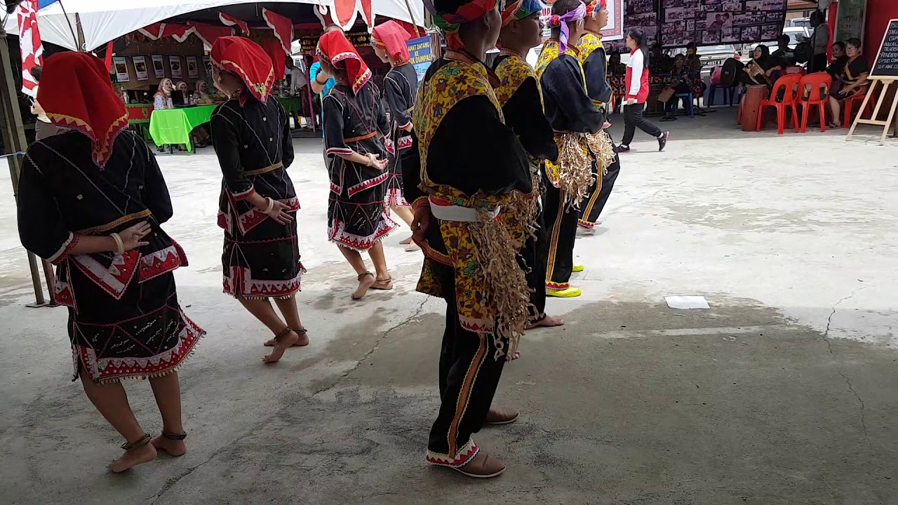 Tarian Bandung2 Sandayo Paitan - YouTube