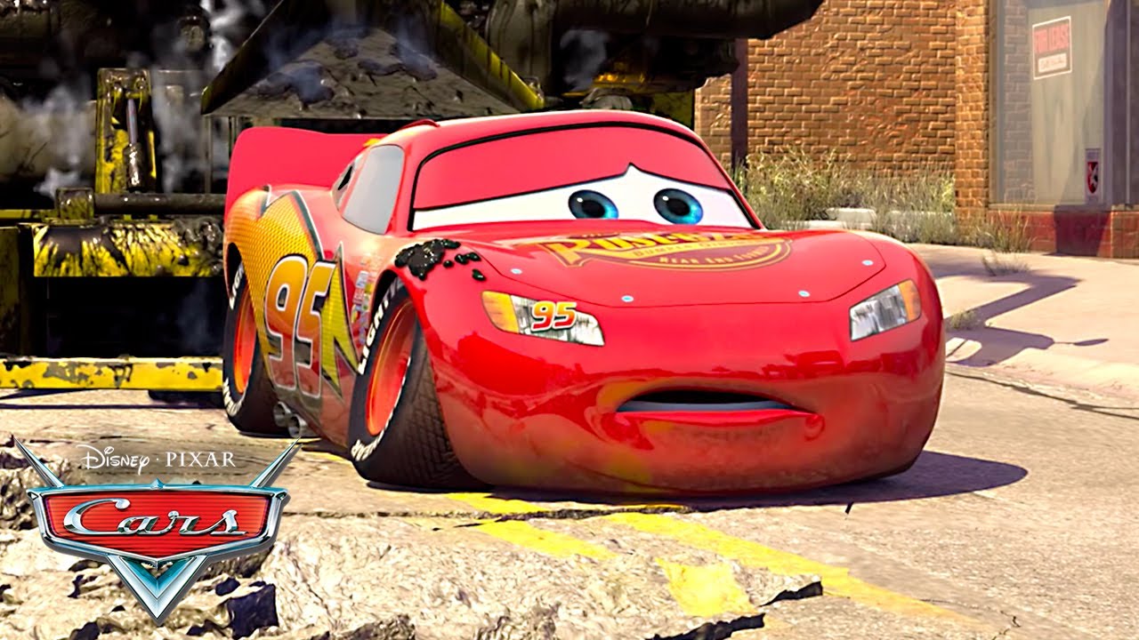 Rayo McQueen se queda atascado en Radiador Springs | Pixar Cars - YouTube