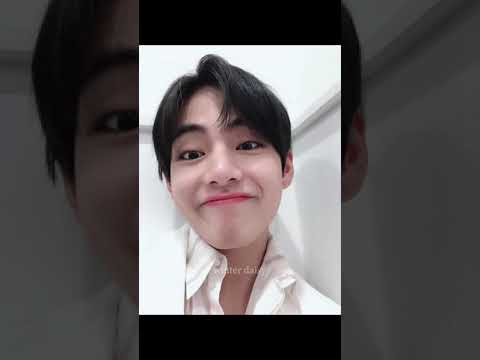 V SELCA on Twitter 📷 since 2013 (600+ images)