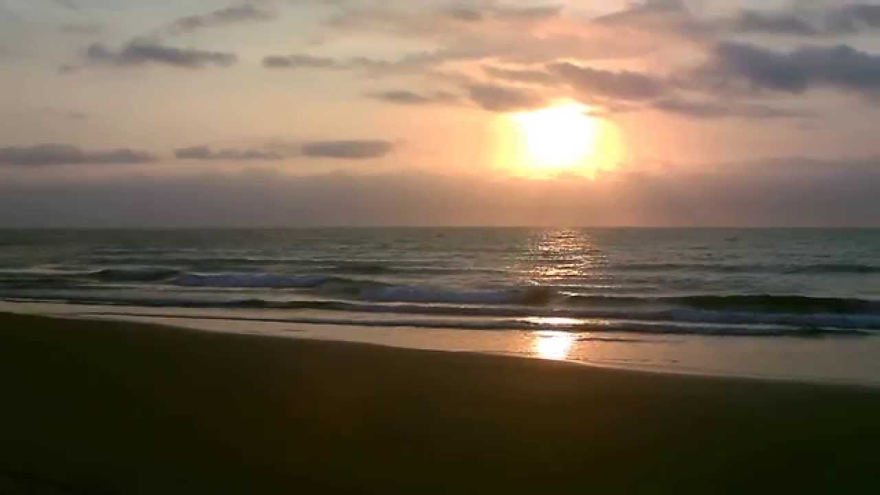 Playa de Tonsupa Esmeraldas Ecuador - YouTube