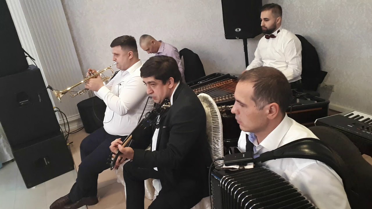 Formatia Moldova-Cornel Botgros-Nicu Coțuc-Marcel Boldurescu - YouTube