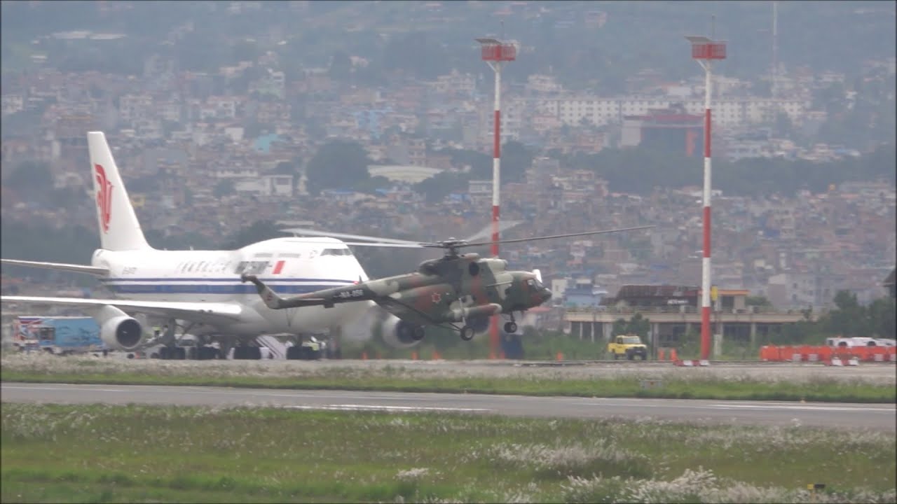 Nepal Army MI17 Helicopter Landing in Tribhuvan Airport after ...