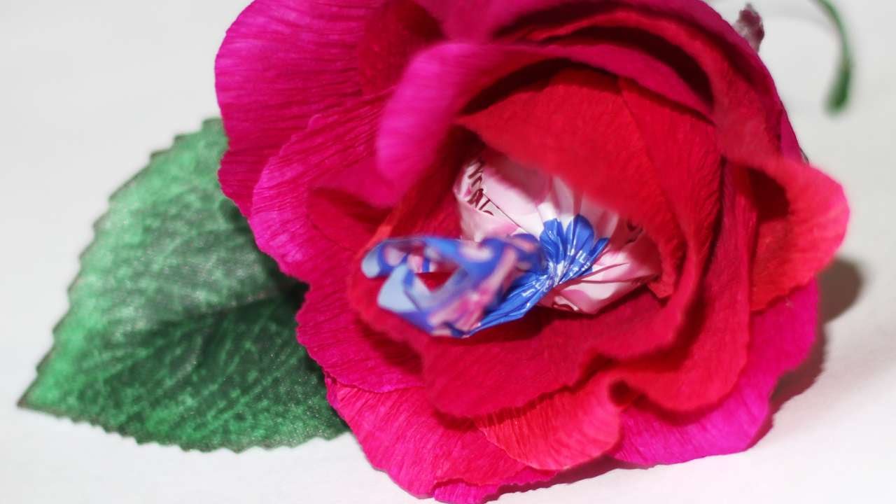 How To Make A Mini Candy Rose Present - DIY Crafts Tutorial ...