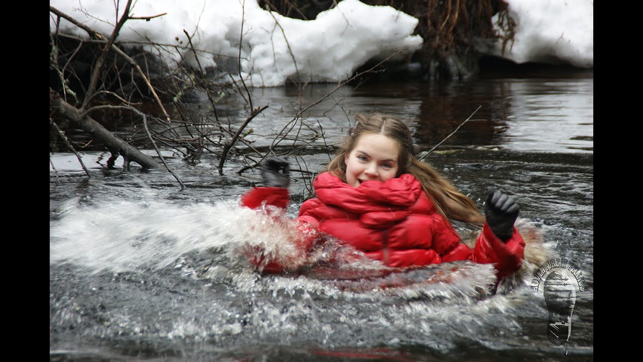 WAM lady in red jacket and a nice wellies:) - YouTube