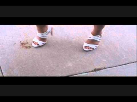 White Sandal Cig Twist