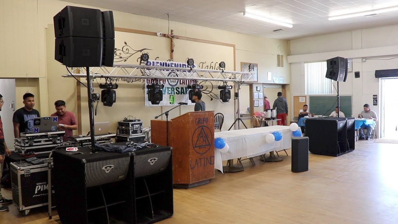 JBL Line Array - YouTube