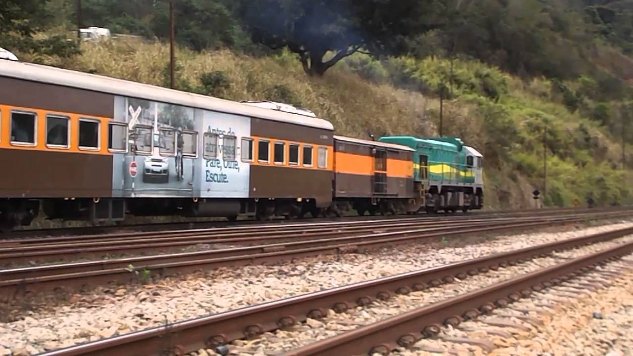 Trem de passageiros da Vale - YouTube