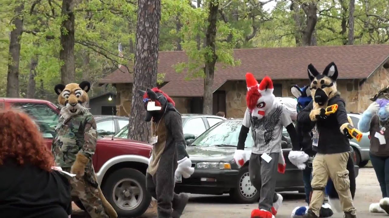 Wild Nights 2011 Fursuit parade - YouTube
